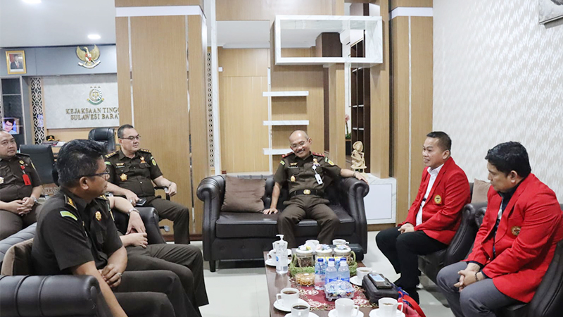 Fakultas Hukum Unhas jajaki kerja sama dengan Kejaksaan Tinggi Sulawesi ...